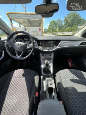 Opel Astra 2017 in Taurage, with an engine capacity of 1.60 L and mileage of 237 thousand km for 4500 €, photo 8 on AUTOMOTO.COM.LV