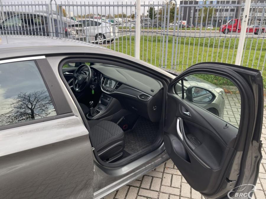 Opel Astra 2018 in Klaipeda, with an engine capacity of 1.00 L and mileage of 82 thousand km for 7900 €, photo 4 on AUTOMOTO.COM.LV