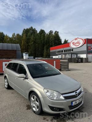 Opel Astra 2009 in Valmiera, with an engine capacity of 1.70 L and mileage of 350 thousand km for 1500 €, photo  on AUTOMOTO.COM.LV