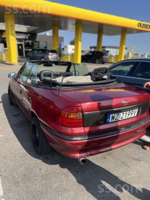Sarkans Opel Astra 1996 Rīga, ar dzinēja tilpumu 1.60 L un nobraukumu 245 tūkst. km par 1200 €, foto 4 vietnē AUTOMOTO.COM.LV