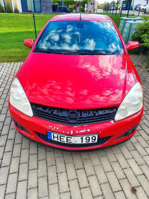 Sarkans Opel Astra 2008 Viļņa, ar dzinēja tilpumu 1.90 L un nobraukumu 259 tūkst. km par 600 €, foto 1 vietnē AUTOMOTO.COM.LV