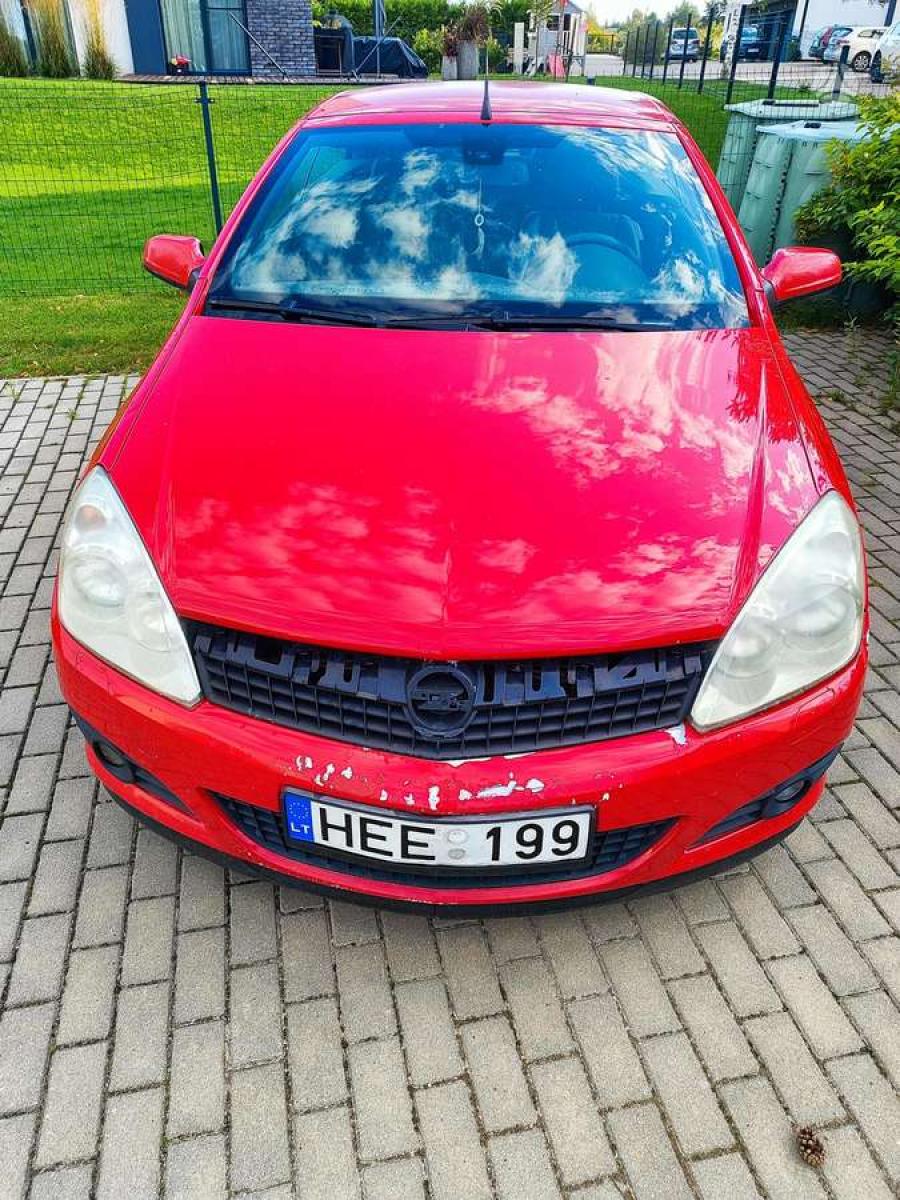 Sarkans Opel Astra 2008 Viļņa, ar dzinēja tilpumu 1.90 L un nobraukumu 259 tūkst. km par 600 €, foto 1 vietnē AUTOMOTO.COM.LV