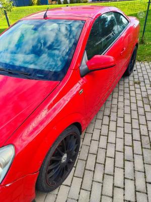 Sarkans Opel Astra 2008 Viļņa, ar dzinēja tilpumu 1.90 L un nobraukumu 259 tūkst. km par 600 €, foto 4 vietnē AUTOMOTO.COM.LV