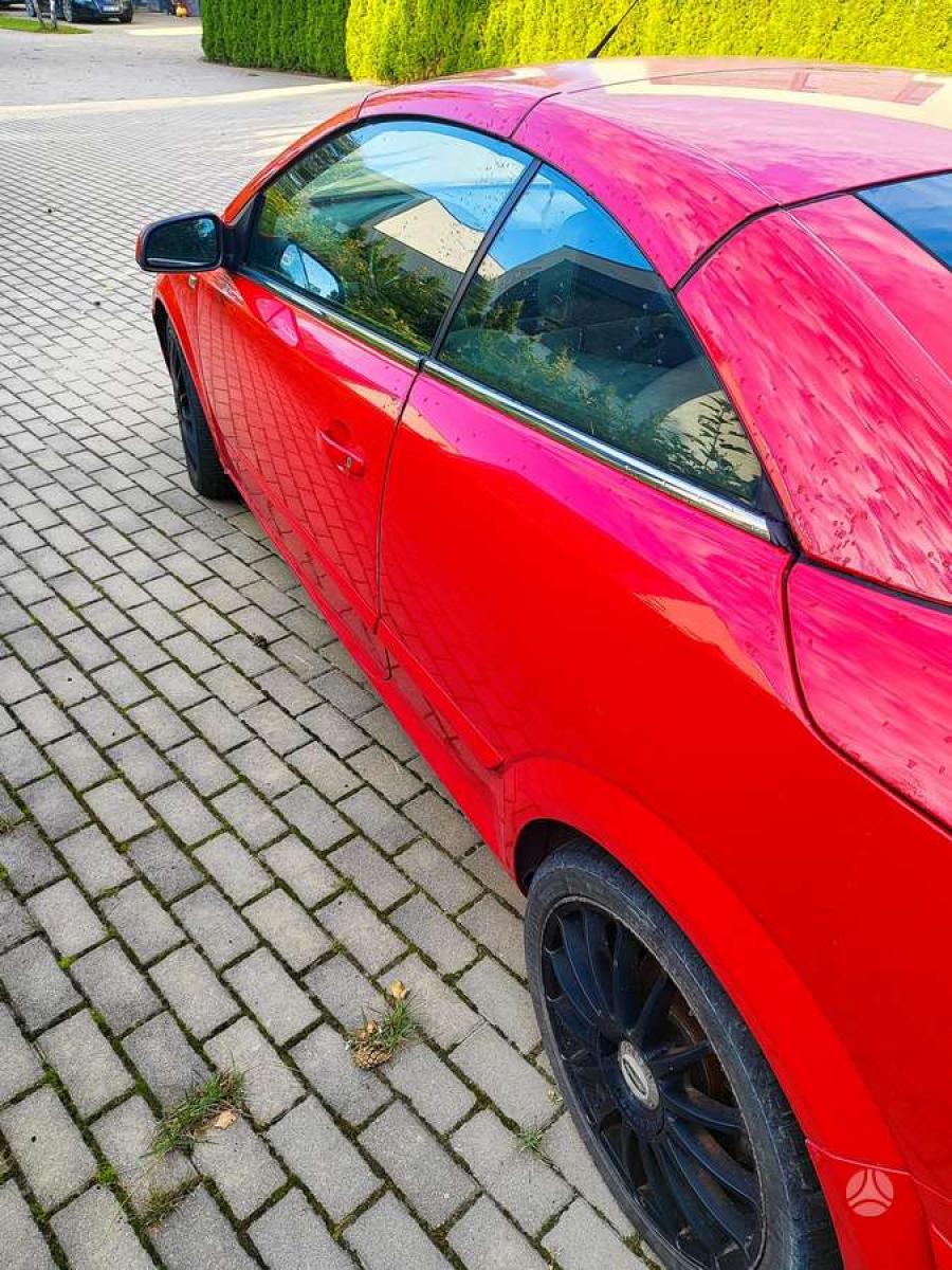 Sarkans Opel Astra 2008 Viļņa, ar dzinēja tilpumu 1.90 L un nobraukumu 259 tūkst. km par 600 €, foto 5 vietnē AUTOMOTO.COM.LV