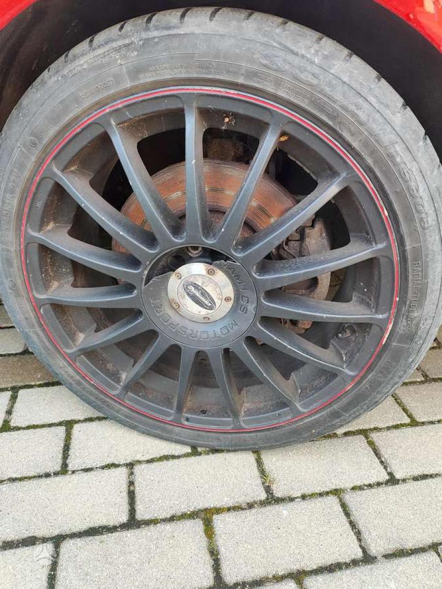 Sarkans Opel Astra 2008 Viļņa, ar dzinēja tilpumu 1.90 L un nobraukumu 259 tūkst. km par 600 €, foto 9 vietnē AUTOMOTO.COM.LV