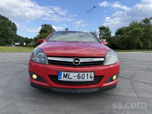 Красный Опель Астра 2006 в Рига, объемом двигателя 1.90 л и пробегом 315 тыс. км за 1600 €, фото 3 на AUTOMOTO.COM.LV