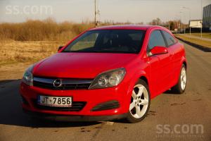 Red Opel Astra 2006 in Dobele, with an engine capacity of 1.90 L and mileage of 344 thousand km for 1850 €, photo  on AUTOMOTO.COM.LV
