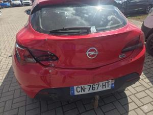 Sarkans Opel Astra 2012 Tauragė, ar dzinēja tilpumu 1.70 L un nobraukumu 238 tūkst. km par 2400 €, foto 6 vietnē AUTOMOTO.COM.LV