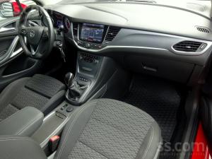 Sarkans Opel Astra 2019 Rīga, ar dzinēja tilpumu 1.40 L un nobraukumu 201 tūkst. km par 7800 €, foto 9 vietnē AUTOMOTO.COM.LV
