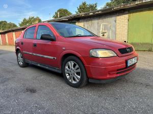 Sarkans Opel Astra 2001 Klaipėda, ar dzinēja tilpumu 2.00 L un nobraukumu 335 tūkst. km par 500 €, foto  vietnē AUTOMOTO.COM.LV
