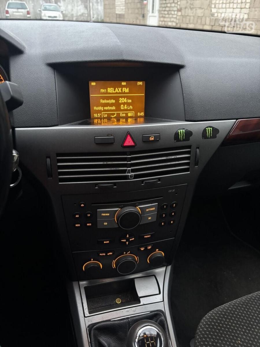 Sarkans Opel Astra 2004 Joniškis, ar dzinēja tilpumu 1.70 L un nobraukumu 292 tūkst. km par 520 €, foto 11 vietnē AUTOMOTO.COM.LV