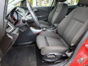 Sarkans Opel Astra 2010 Kuldīga, ar dzinēja tilpumu 1.40 L un nobraukumu 160 tūkst. km par 4850 €, foto 13 vietnē AUTOMOTO.COM.LV
