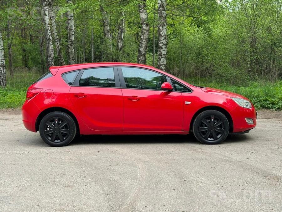 Sarkans Opel Astra 2010 Rīga, ar dzinēja tilpumu 1.40 L un nobraukumu 0 tūkst. km par 3499 €, foto 7 vietnē AUTOMOTO.COM.LV