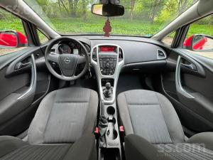 Sarkans Opel Astra 2010 Rīga, ar dzinēja tilpumu 1.40 L un nobraukumu 0 tūkst. km par 3499 €, foto 12 vietnē AUTOMOTO.COM.LV