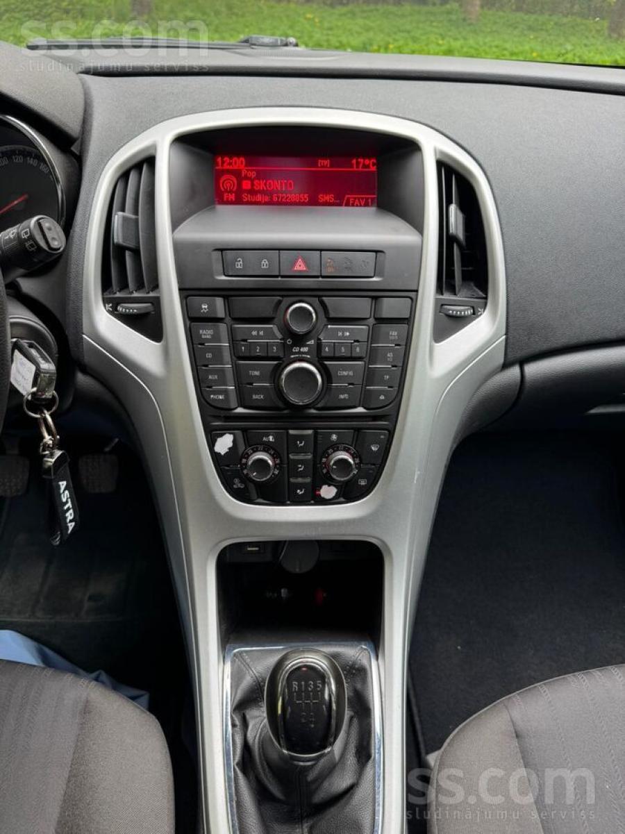 Sarkans Opel Astra 2010 Rīga, ar dzinēja tilpumu 1.40 L un nobraukumu 0 tūkst. km par 3499 €, foto 17 vietnē AUTOMOTO.COM.LV