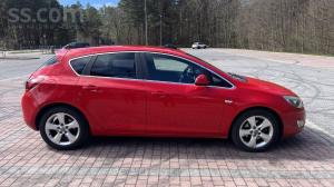 Sarkans Opel Astra 2010 Ventspils, ar dzinēja tilpumu 1.70 L un nobraukumu 231 tūkst. km par 3300 €, foto 7 vietnē AUTOMOTO.COM.LV