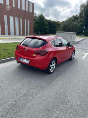 Sarkans Opel Astra 2010 Klaipėda, ar dzinēja tilpumu 1.96 L un nobraukumu 201 tūkst. km par 5000 €, foto 5 vietnē AUTOMOTO.COM.LV