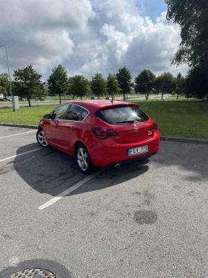Sarkans Opel Astra 2010 Klaipėda, ar dzinēja tilpumu 1.96 L un nobraukumu 201 tūkst. km par 5000 €, foto 7 vietnē AUTOMOTO.COM.LV