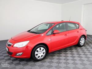 Red Opel Astra 2011 in Tallinn, with an engine capacity of 1.70 L and mileage of 418 thousand km for 1599 €, photo 2 on AUTOMOTO.COM.LV