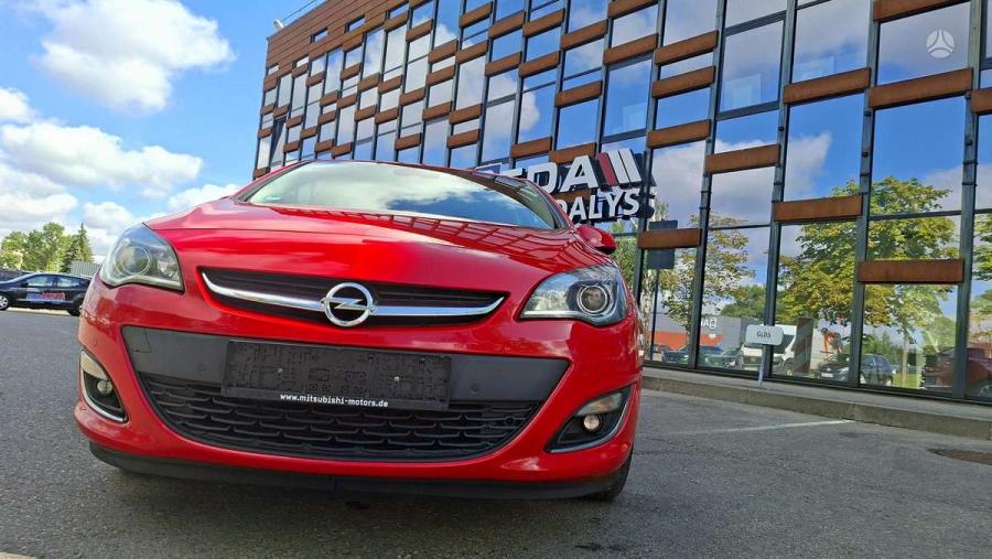 Sarkans Opel Astra 2013 Kauņa, ar dzinēja tilpumu 1.69 L un nobraukumu 178 tūkst. km par 4100 €, foto 5 vietnē AUTOMOTO.COM.LV
