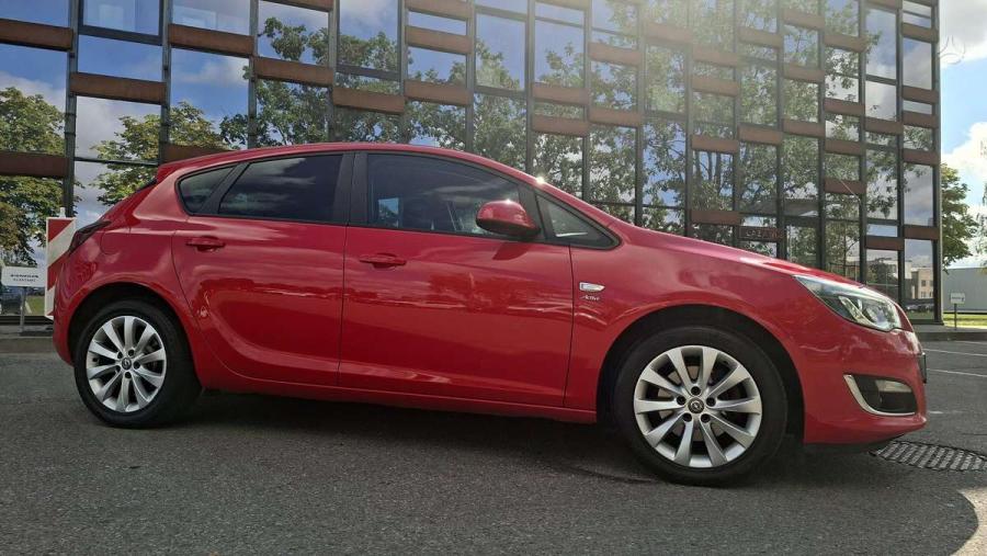 Sarkans Opel Astra 2013 Kauņa, ar dzinēja tilpumu 1.69 L un nobraukumu 178 tūkst. km par 4100 €, foto 8 vietnē AUTOMOTO.COM.LV