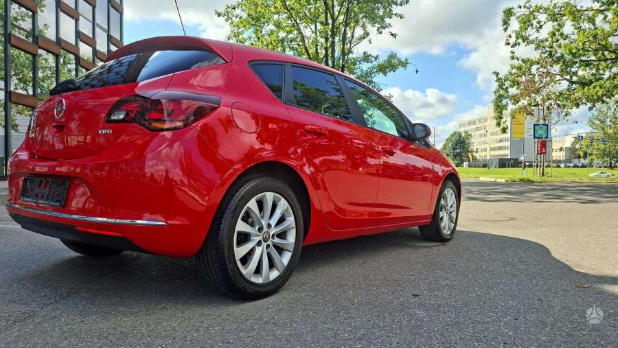 Sarkans Opel Astra 2013 Kauņa, ar dzinēja tilpumu 1.69 L un nobraukumu 178 tūkst. km par 4100 €, foto 10 vietnē AUTOMOTO.COM.LV