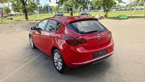 Sarkans Opel Astra 2013 Kauņa, ar dzinēja tilpumu 1.69 L un nobraukumu 178 tūkst. km par 4100 €, foto 15 vietnē AUTOMOTO.COM.LV