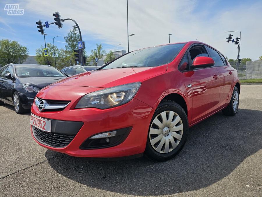 Red Opel Astra 2015 in Kaunas, with an engine capacity of 1.60 L and mileage of 273 thousand km for 3155 €, photo 33 on AUTOMOTO.COM.LV