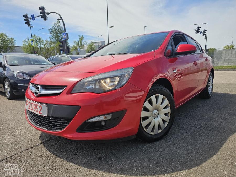 Red Opel Astra 2015 in Kaunas, with an engine capacity of 1.60 L and mileage of 273 thousand km for 3155 €, photo 34 on AUTOMOTO.COM.LV