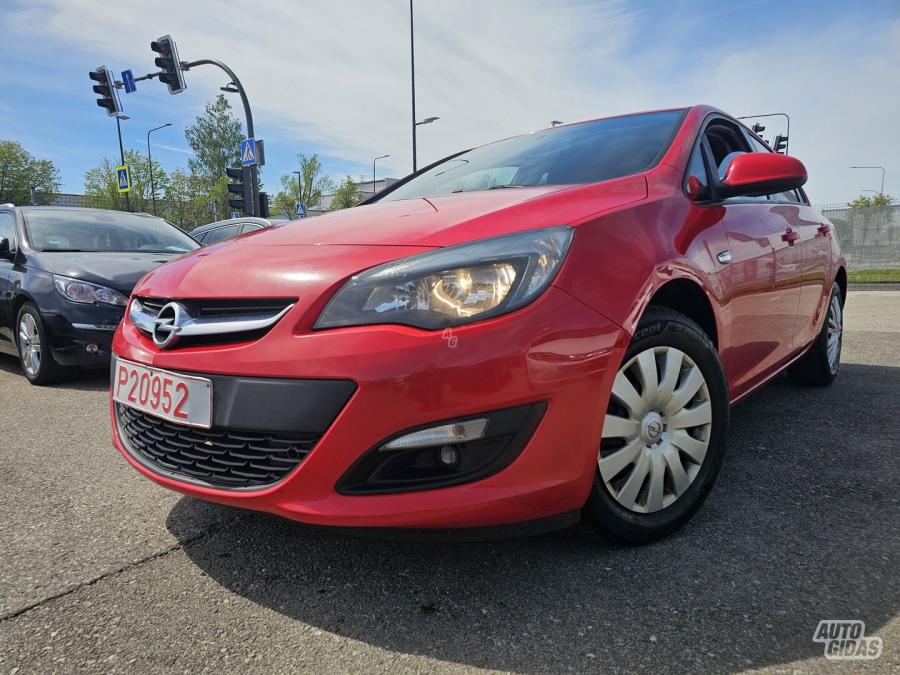 Red Opel Astra 2015 in Kaunas, with an engine capacity of 1.60 L and mileage of 273 thousand km for 3155 €, photo 35 on AUTOMOTO.COM.LV