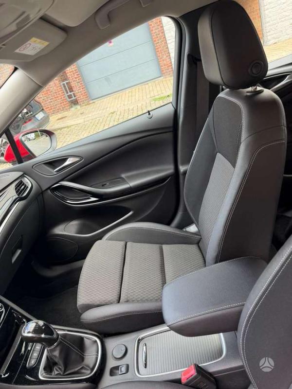 Sarkans Opel Astra 2016 Šauļi, ar dzinēja tilpumu 1.60 L un nobraukumu 191 tūkst. km par 4999 €, foto 10 vietnē AUTOMOTO.COM.LV