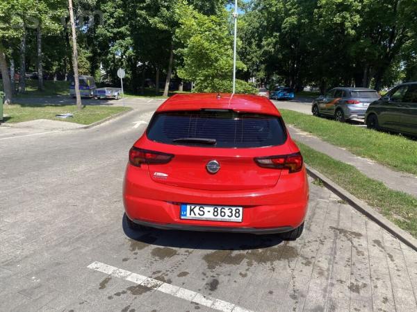 Red Opel Astra 2017 in Riga, with an engine capacity of 1.40 L and mileage of 124 thousand km for 6800 €, photo 4 on AUTOMOTO.COM.LV