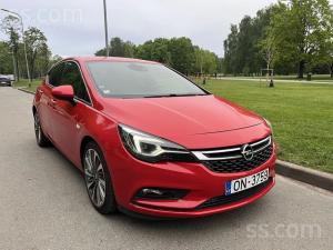 Red Opel Astra 2017 in Riga, with an engine capacity of 1.60 L and mileage of 195 thousand km for 7950 €, photo 3 on AUTOMOTO.COM.LV