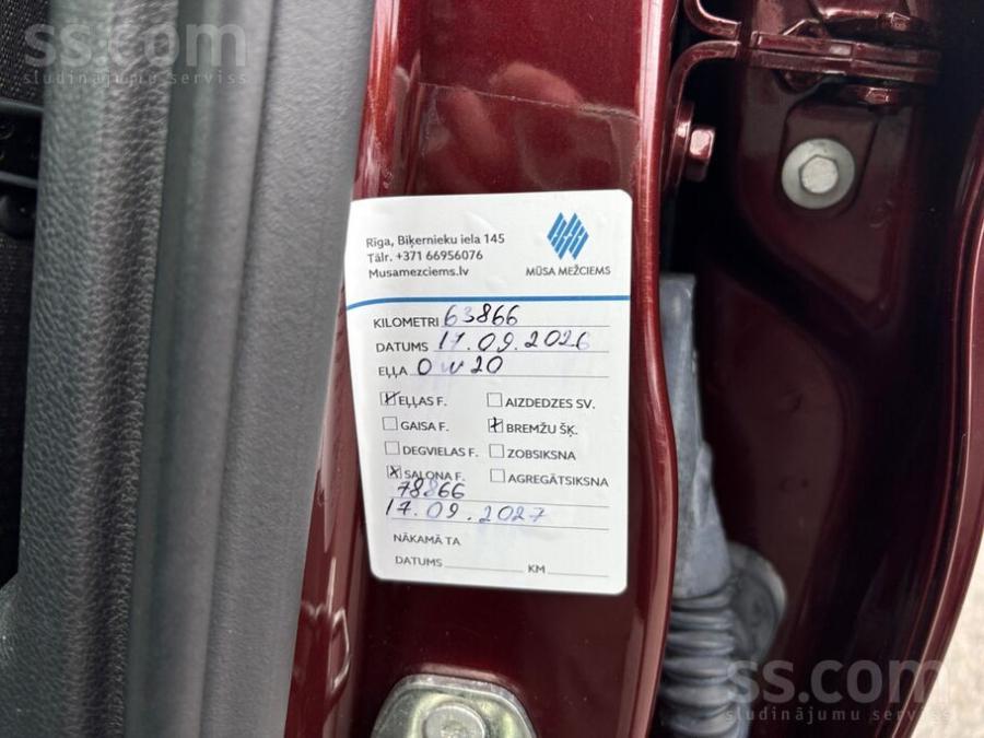 Красный Опель Астра 2018 в Рига, объемом двигателя 1.60 л и пробегом 65 тыс. км за 8500 €, фото 25 на AUTOMOTO.COM.LV