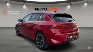 Red Opel Astra 2023 in Vilnius, with an engine capacity of 1.20 L and mileage of 74 thousand km for 17444 €, photo 7 on AUTOMOTO.COM.LV