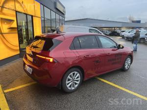 Sarkans Opel Astra 2024 Rīga, ar dzinēja tilpumu 1.20 L un nobraukumu 12 tūkst. km par 25900 €, foto 3 vietnē AUTOMOTO.COM.LV
