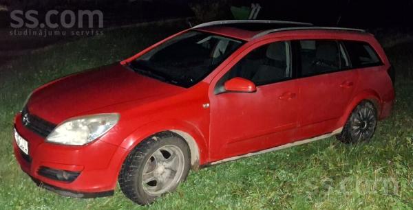 Sarkans Opel Astra 2005 Balvi, ar dzinēja tilpumu 1.90 L un nobraukumu 399 tūkst. km par 550 €, foto 1 vietnē AUTOMOTO.COM.LV