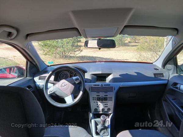 Sarkans Opel Astra 2009 Tallina, ar dzinēja tilpumu 1.80 L un nobraukumu 265 tūkst. km par 1500 €, foto 8 vietnē AUTOMOTO.COM.LV