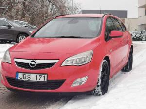 Sarkans Opel Astra 2011 Viļņa, ar dzinēja tilpumu 1.70 L un nobraukumu 400 tūkst. km par 1200 €, foto 4 vietnē AUTOMOTO.COM.LV