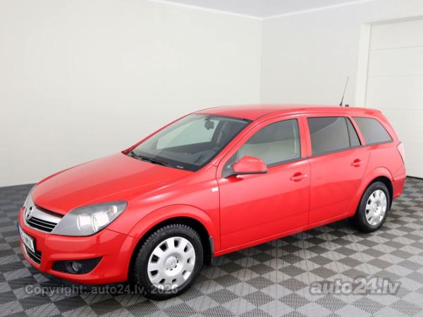 Red Opel Astra 2011 in Tallinn, with an engine capacity of 1.60 L and mileage of 259 thousand km for 1699 €, photo 2 on AUTOMOTO.COM.LV