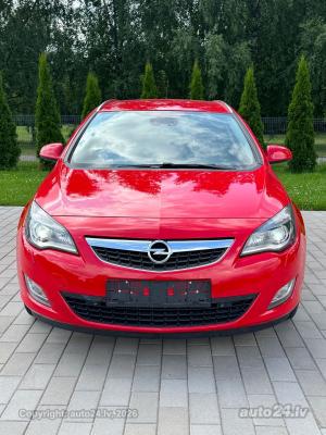 Sarkans Opel Astra 2011 Tartu, ar dzinēja tilpumu 1.70 L un nobraukumu 237 tūkst. km par 4490 €, foto 12 vietnē AUTOMOTO.COM.LV
