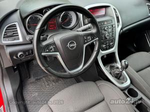 Sarkans Opel Astra 2011 Tartu, ar dzinēja tilpumu 1.70 L un nobraukumu 237 tūkst. km par 4490 €, foto 19 vietnē AUTOMOTO.COM.LV