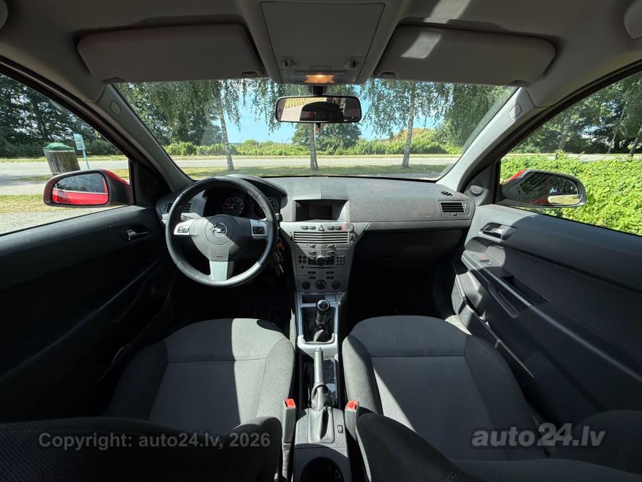 Sarkans Opel Astra 2012 Tallina, ar dzinēja tilpumu 1.60 L un nobraukumu 197 tūkst. km par 2000 €, foto 6 vietnē AUTOMOTO.COM.LV