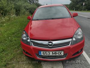 Red Opel Astra 2013 in Tallinn, with an engine capacity of 1.60 L and mileage of 409 thousand km for 1999 €, photo  on AUTOMOTO.COM.LV