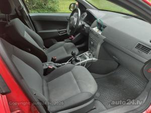 Red Opel Astra 2013 in Tallinn, with an engine capacity of 1.60 L and mileage of 409 thousand km for 1999 €, photo 6 on AUTOMOTO.COM.LV