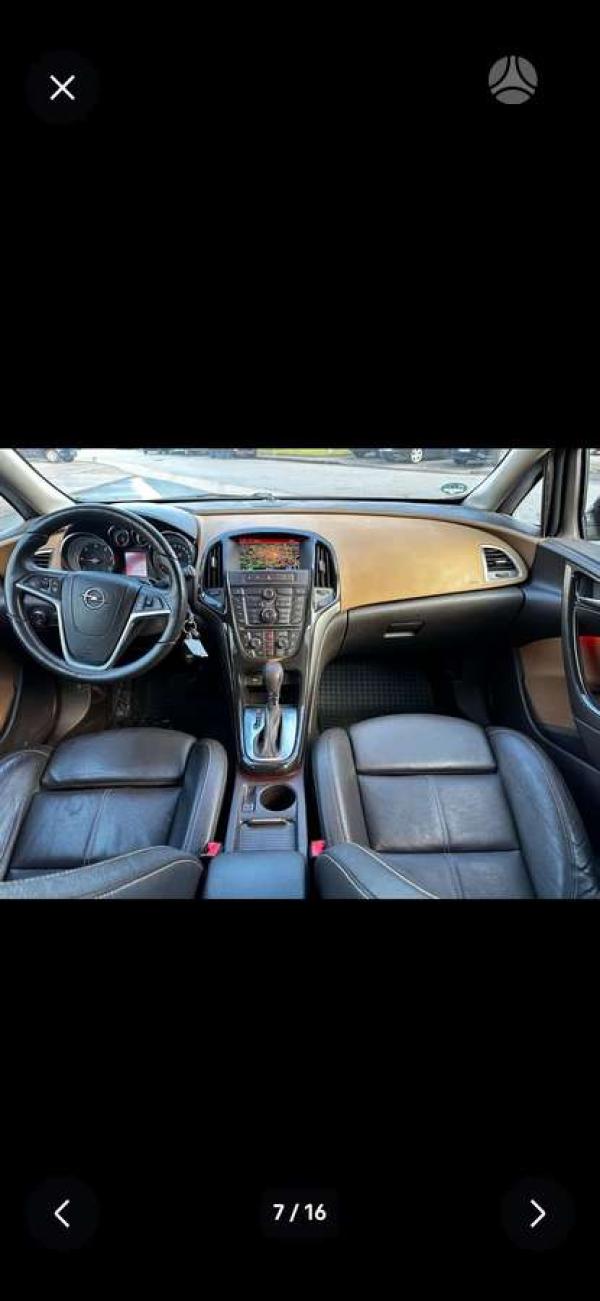 Red Opel Astra 2014 in Vilnius, with an engine capacity of 1.96 L and mileage of 192 thousand km for 5300 €, photo 3 on AUTOMOTO.COM.LV