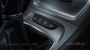 Red Opel Astra 2016 in Tallinn, with an engine capacity of 1.60 L and mileage of 234 thousand km for 6790 €, photo 20 on AUTOMOTO.COM.LV