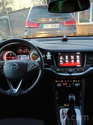 Sarkans Opel Astra 2017 Liepāja, ar dzinēja tilpumu 1.60 L un nobraukumu 198 tūkst. km par 7500 €, foto 7 vietnē AUTOMOTO.COM.LV