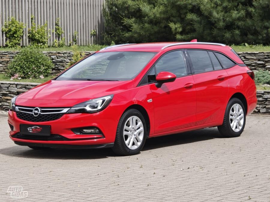 Red Opel Astra 2017 in Vilnius, with an engine capacity of 1.60 L and mileage of 221 thousand km for 5999 €, photo 3 on AUTOMOTO.COM.LV