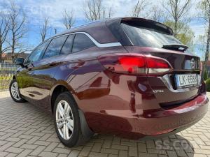 Sarkans Opel Astra 2018 Rīga, ar dzinēja tilpumu 1.40 L un nobraukumu 88 tūkst. km par 9800 €, foto 4 vietnē AUTOMOTO.COM.LV